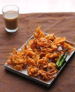 Onion Pakora Recipe, How to make Onion Pakora Recipe