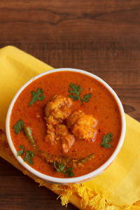 Prawns Gassi Recipe (step by step) - Flavors of Mumbai
